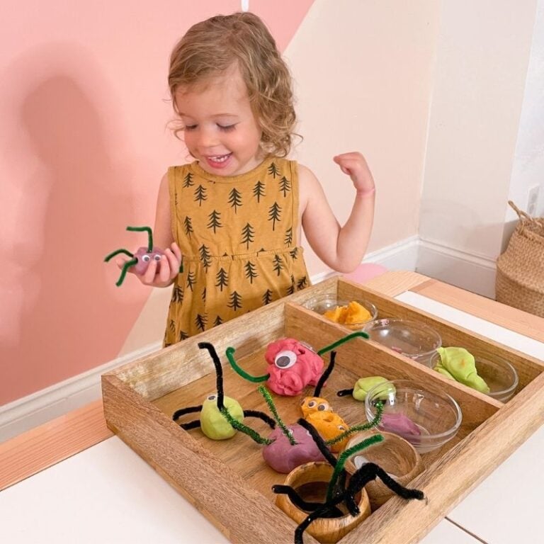 EASY Spider Halloween Playdough Kit Activity For Preschoolers ...