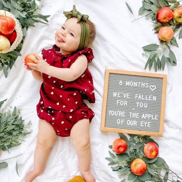 3 Creative Monthly Milestone Photo Ideas For Infants In September ...