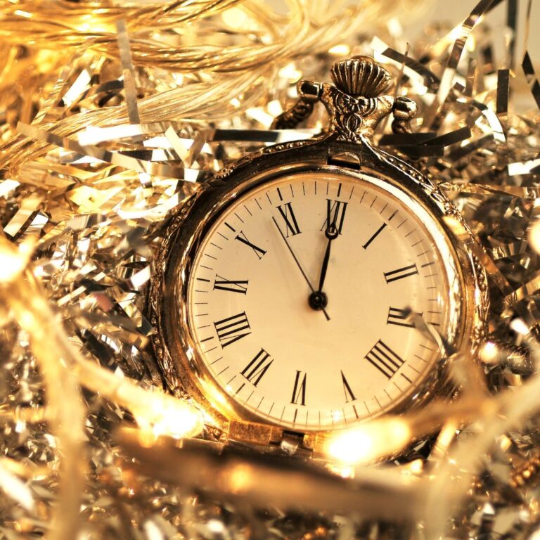 9 New Years Eve Countdowns For Kids From Videos To Easy Crafts